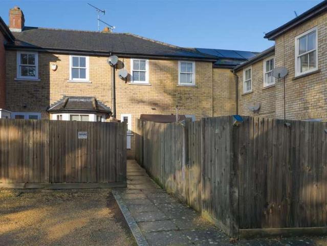 2 Bedroom Terraced House