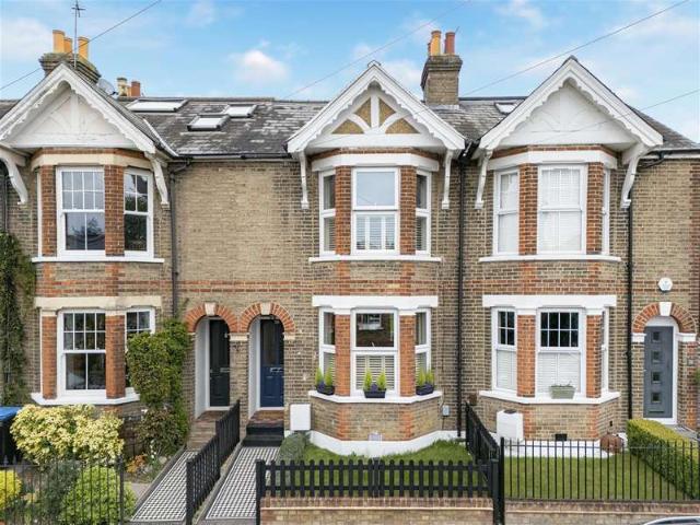 2 Bedroom Terraced House