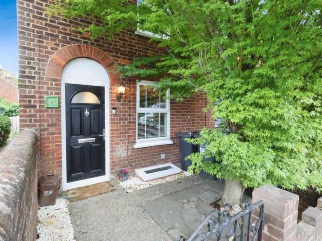 2 Bedroom Terraced House