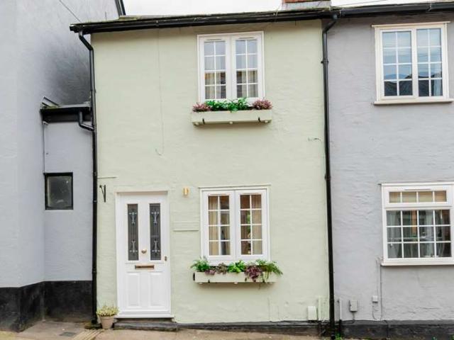 2 Bedroom Terraced House