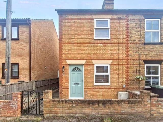 2 Bedroom Terraced House