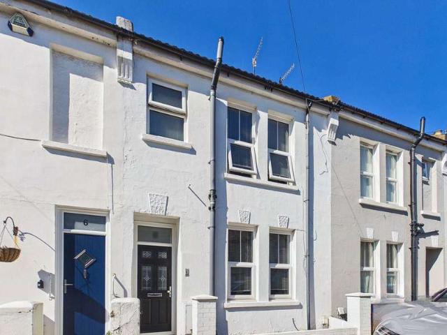 2 Bedroom Terraced House