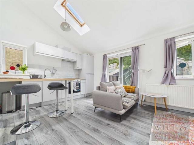 2 Bedroom Terraced House