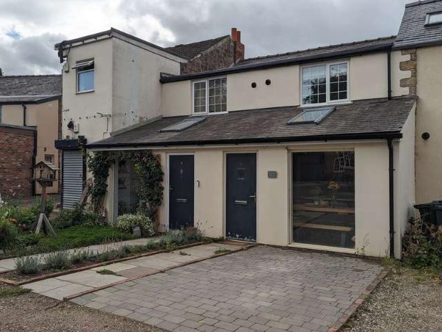 2 Bedroom Terraced House