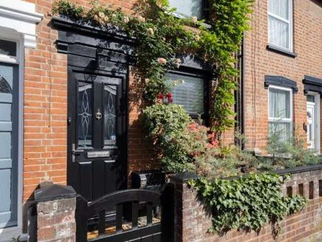 2 Bedroom Terraced House