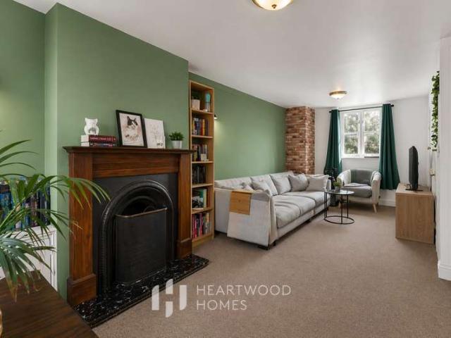 2 Bedroom Terraced House