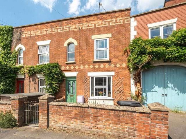 2 Bedroom Terraced House