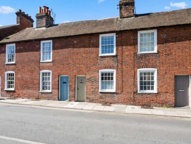 2 Bedroom Terraced House