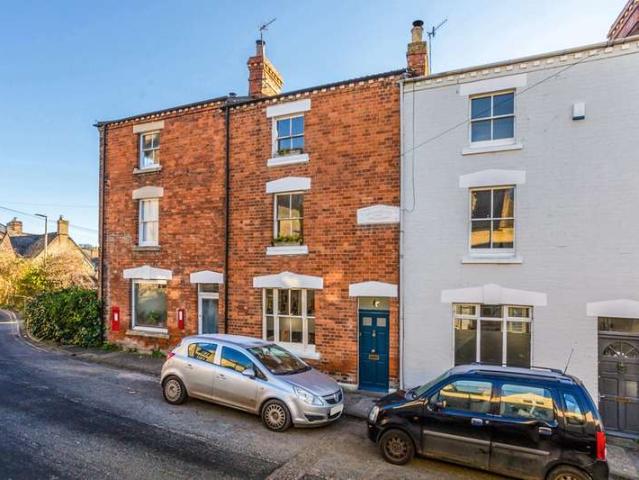 2 Bedroom Terraced House