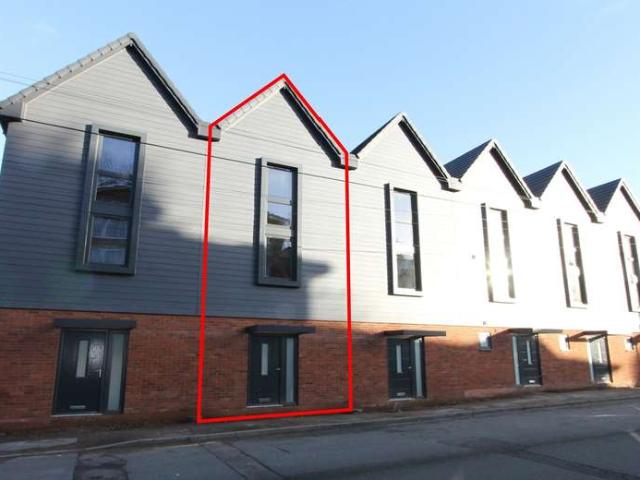2 Bedroom Terraced House