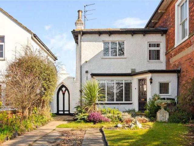 2 Bedroom Terraced House