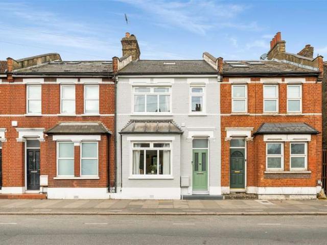 2 Bedroom Terraced House