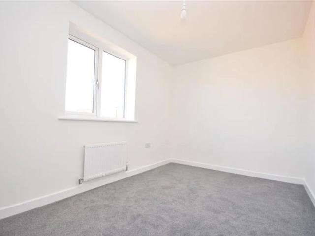 2 bedroom terraced house