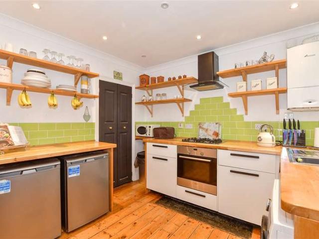 2 Bedroom Terraced House