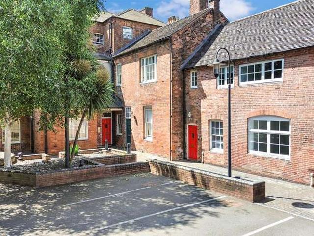 2 Bedroom Terraced House