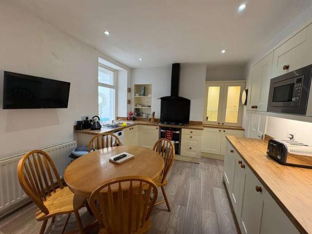 2 Bedroom Terraced House