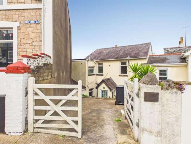 2 Bedroom Terraced House