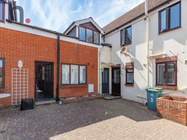 2 Bedroom Terraced House