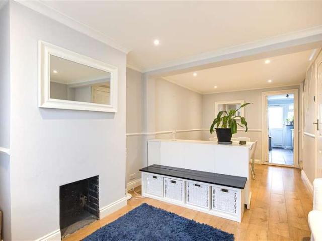 2 Bedroom Terraced House