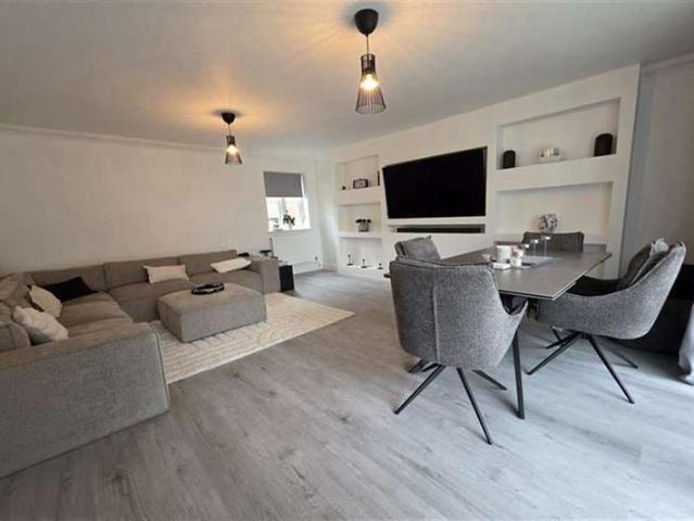 2 Bedroom Terraced House