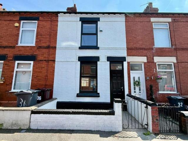 2 Bedroom Terraced House