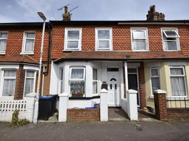 2 Bedroom Terraced House