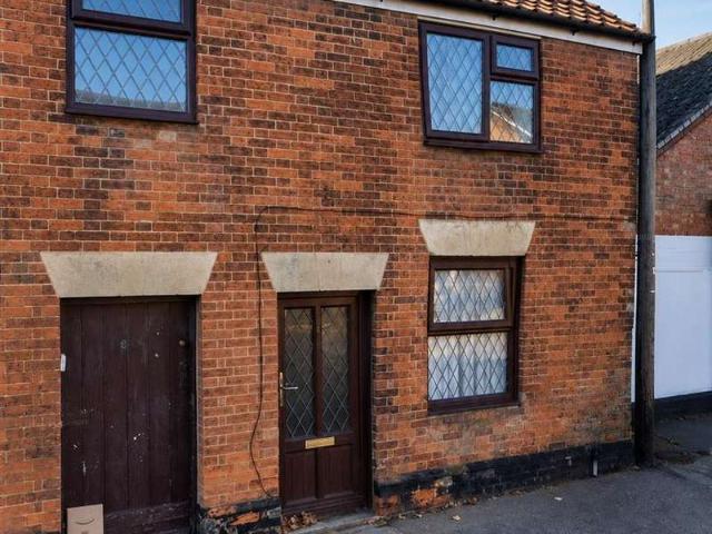 2 Bedroom Terraced House