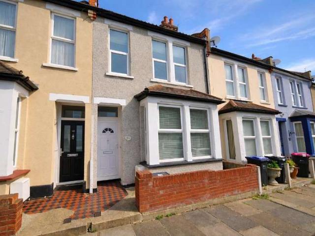 2 Bedroom Terraced House