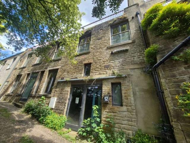 2 Bedroom Terraced House