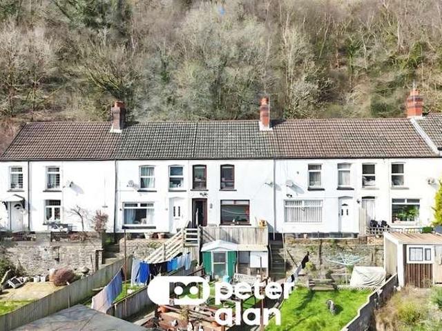 2 Bedroom Terraced House