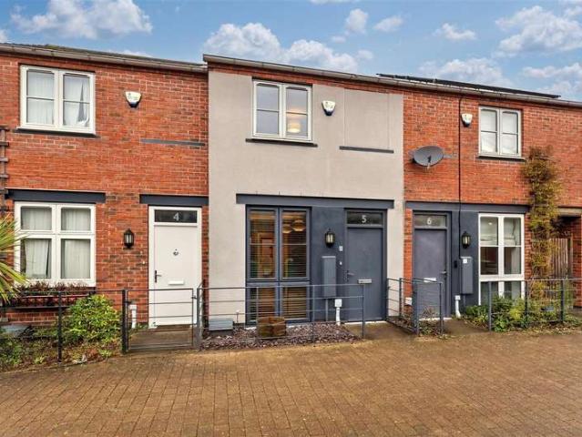 2 Bedroom Terraced House