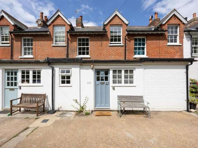 2 Bedroom Terraced House