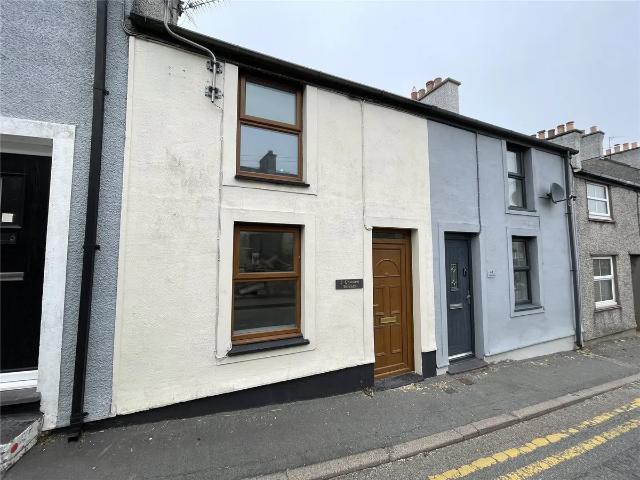 2 bedroom terraced house