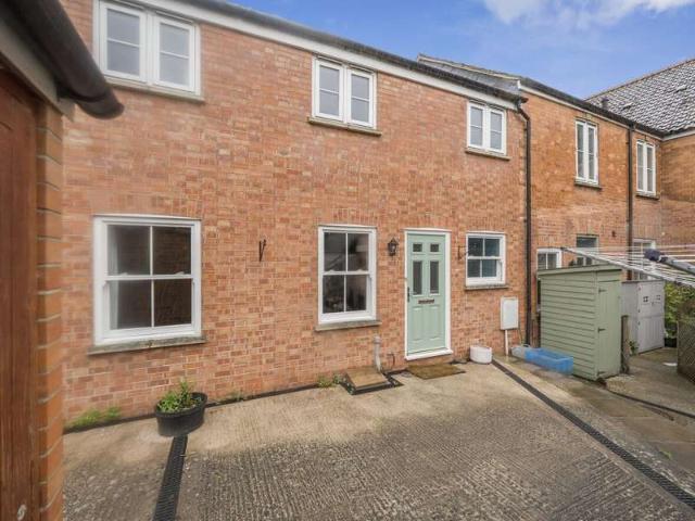 2 Bedroom Terraced House