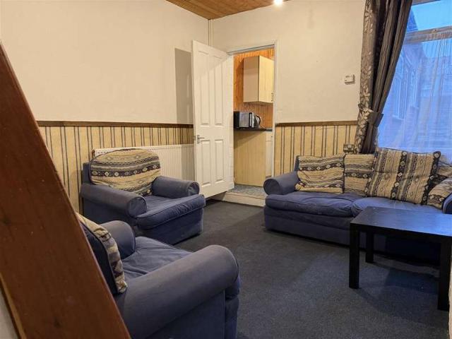 2 Bedroom Terraced House