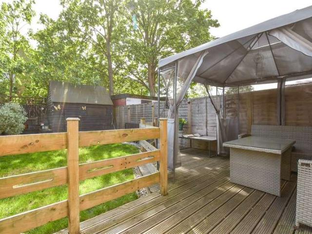 2 Bedroom Terraced House