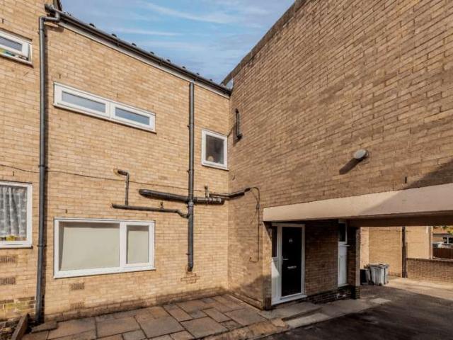 2 Bedroom Terraced House