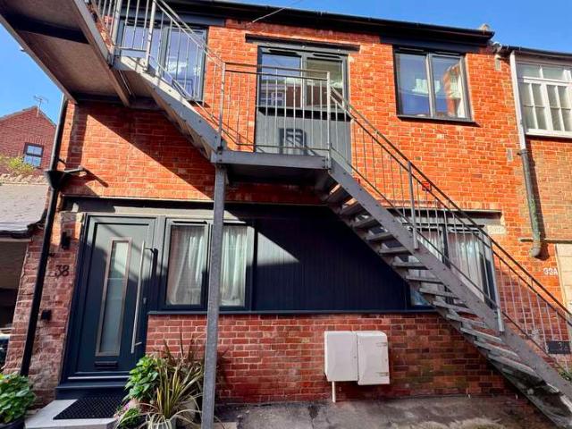 2 Bedroom Terraced House