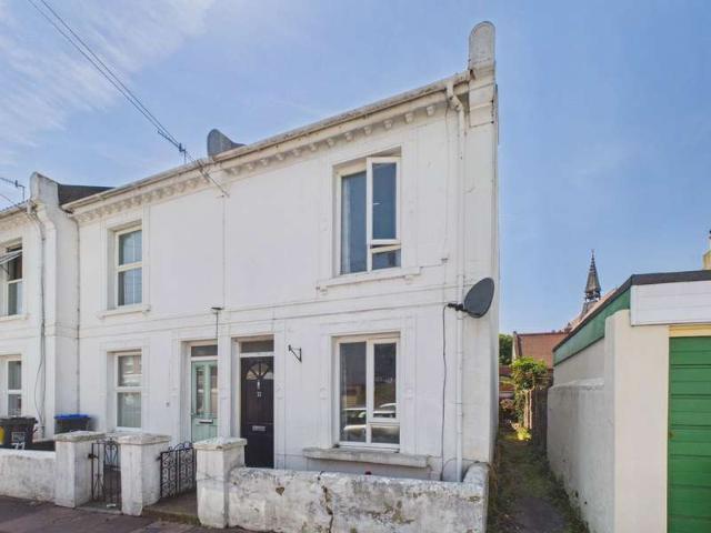 2 Bedroom Terraced House