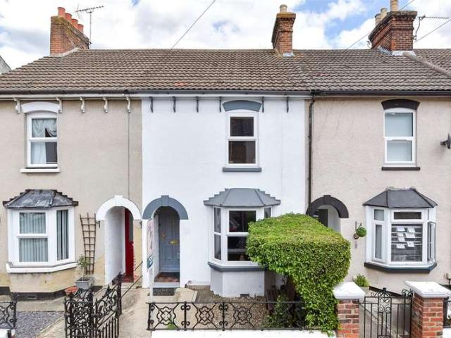 2 Bedroom Terraced House