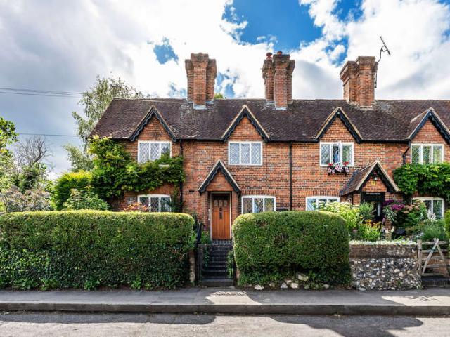 2 Bedroom Terraced House