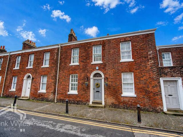 2 Bedroom Terraced House