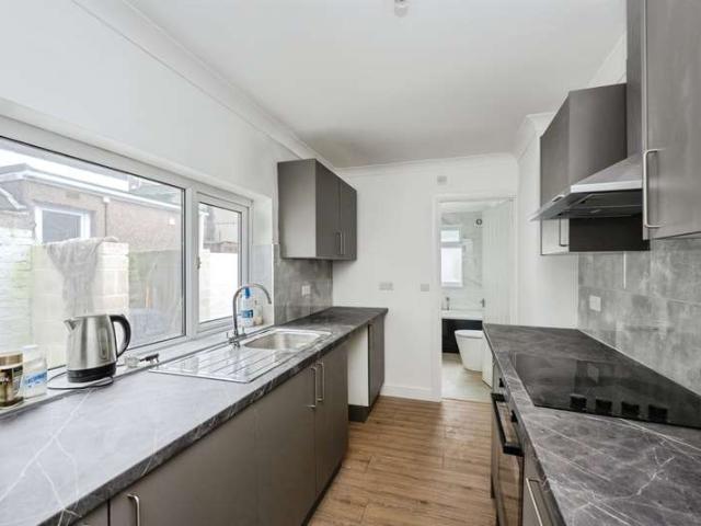 2 Bedroom Terraced House
