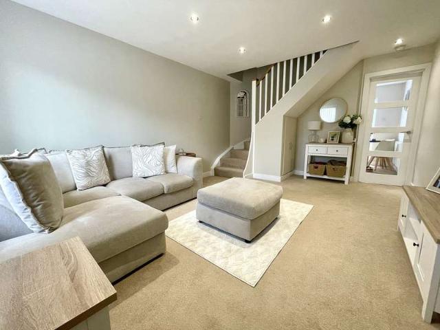 2 Bedroom Terraced House