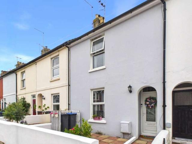 2 Bedroom Terraced House