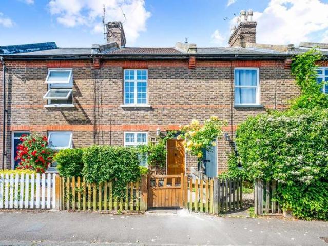 2 Bedroom Terraced House