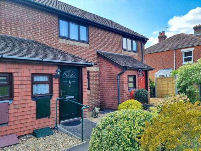2 Bedroom Terraced House