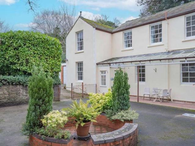 2 Bedroom Terraced House