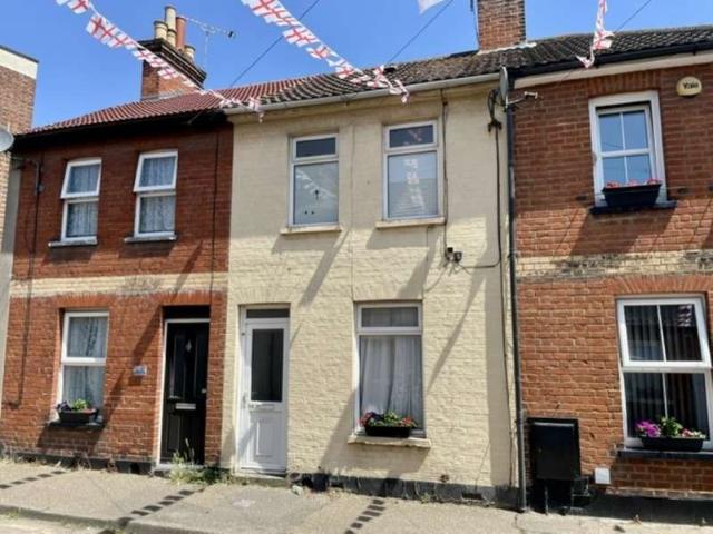 2 Bedroom Terraced House
