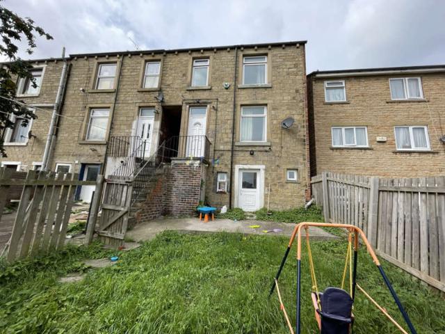2 Bedroom Terraced House